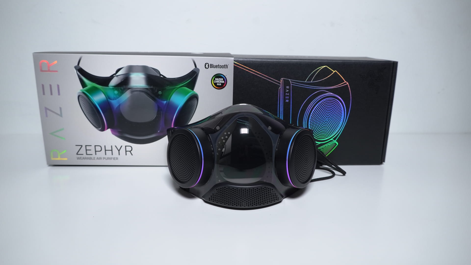Review Razer Zephyr, Maskernya Para Gamer yang Nyaman dan Aman ...